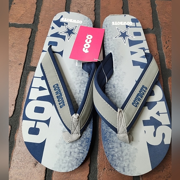 Shoes | Mens Dallas Cowboys Watermark Flip Flops Sz L 1112 | Poshmark